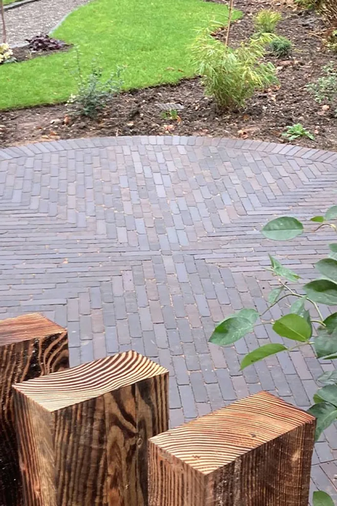 Moderna Clay Paving Bricks | Dutch Clay Pavers | Chelmer Valley