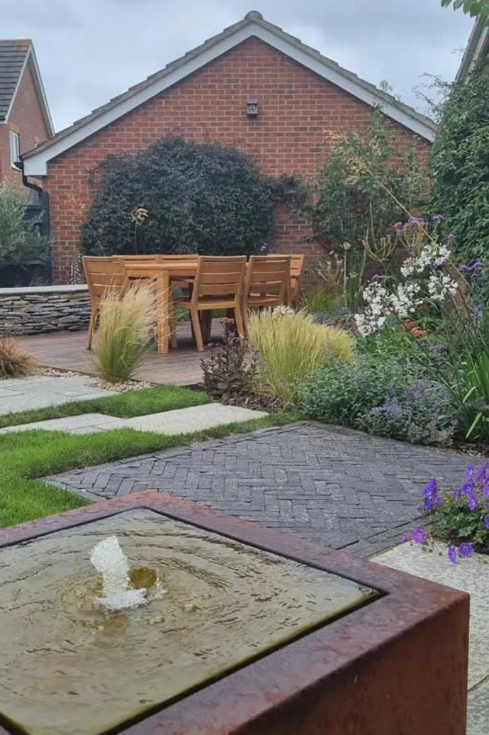 Moderna Clay Paving Bricks | Dutch Clay Pavers | Chelmer Valley