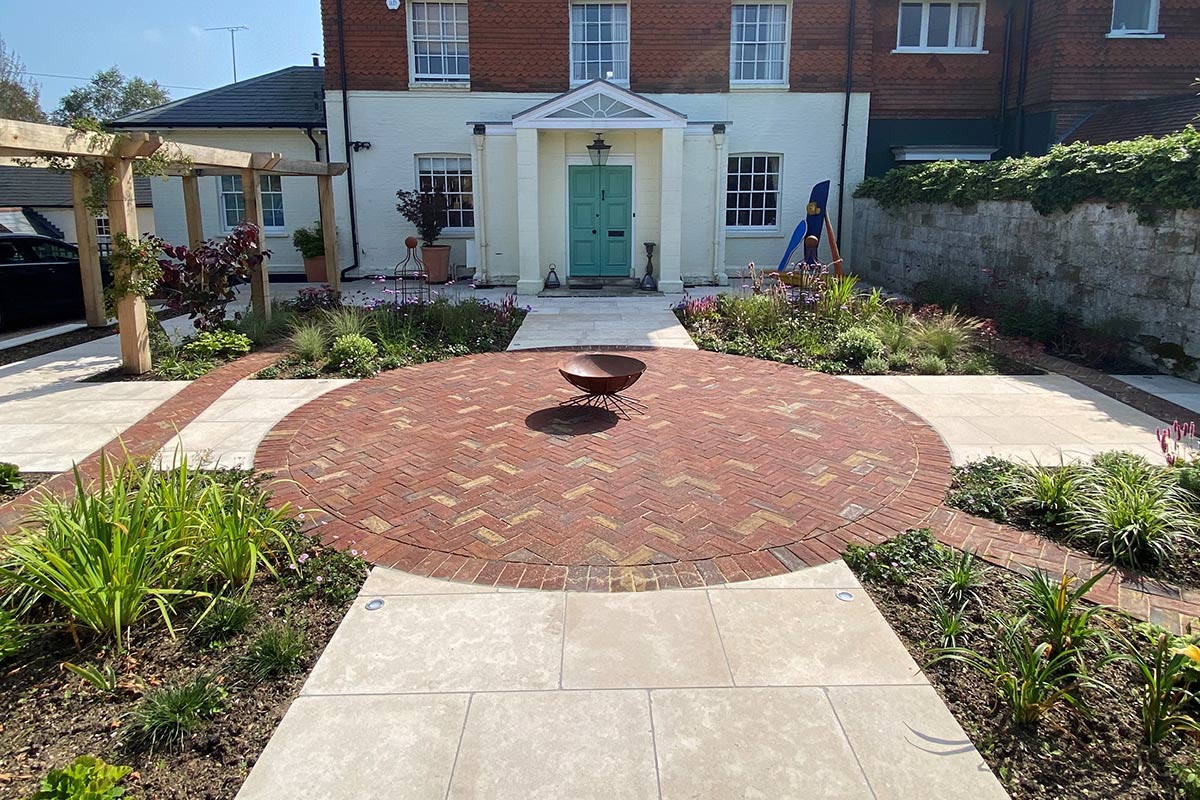 Old English Clay Pavers | Dutch Clay Paving | Chelmer Valley
