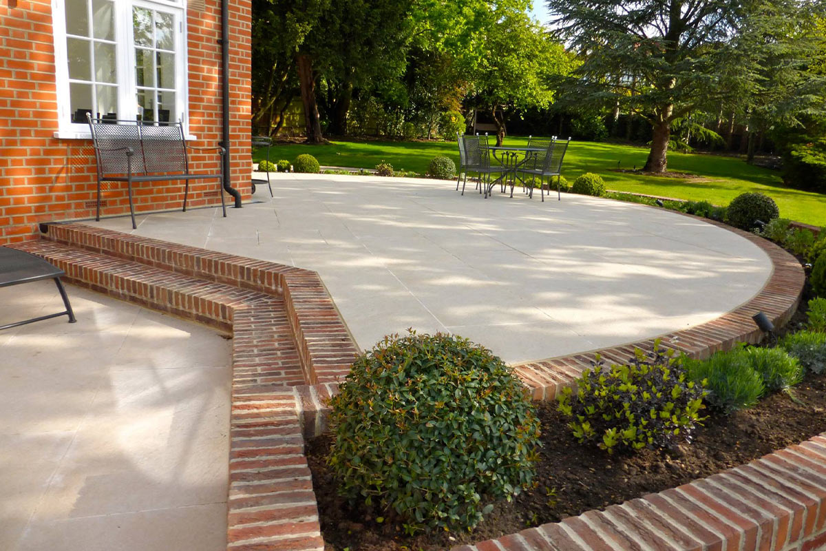 Dorset Antique Clay Pavers | Dutch Clay Paving | Chelmer Valley